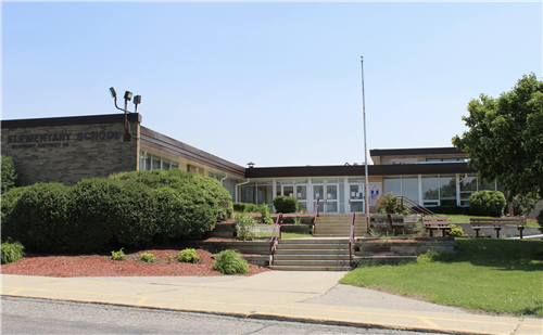 About Hilltop School / About Hilltop School